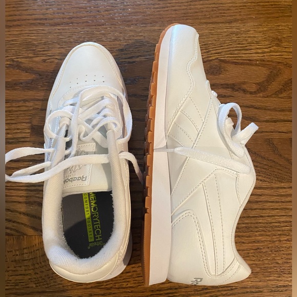 Reebok | Shoes | All White Leather Reebok Classic | Poshmark